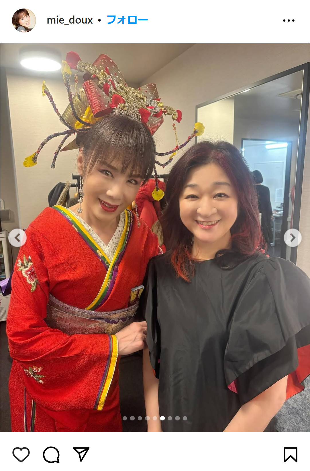 未唯mie「Pink Lady Night」桂由美さんの赤い着物姿でバンドメンバーらと撮影 - 芸能写真ニュース : 日刊スポーツ