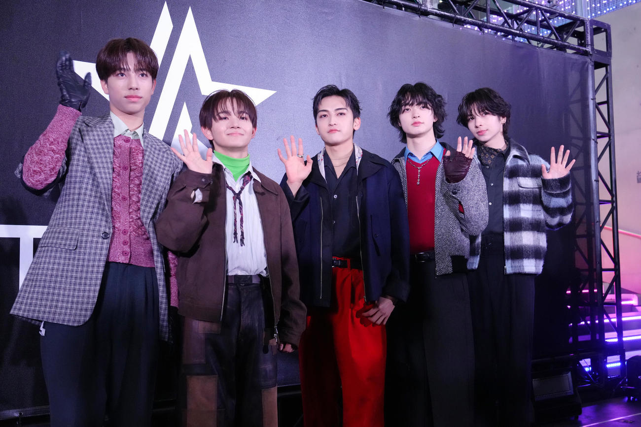BMSG新グループ「STARGLOW」デビュー 気温4度もメラメラ「俺たちが幸せにする」 - 芸能写真ニュース : 日刊スポーツ