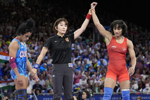 【レスリング】決勝控え減量失敗失格のビネシュ かつてはそれまでの成績が有効だった - レスリング - パリオリンピック2024 : 日刊スポーツ