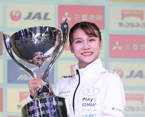 【体操】杉原愛子が最新アイタードを披露「ストレッチしながら質問に答える」動画内で - スポーツ : 日刊スポーツ